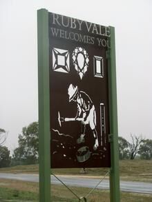 Attractions - Rubyvale Caravan Park